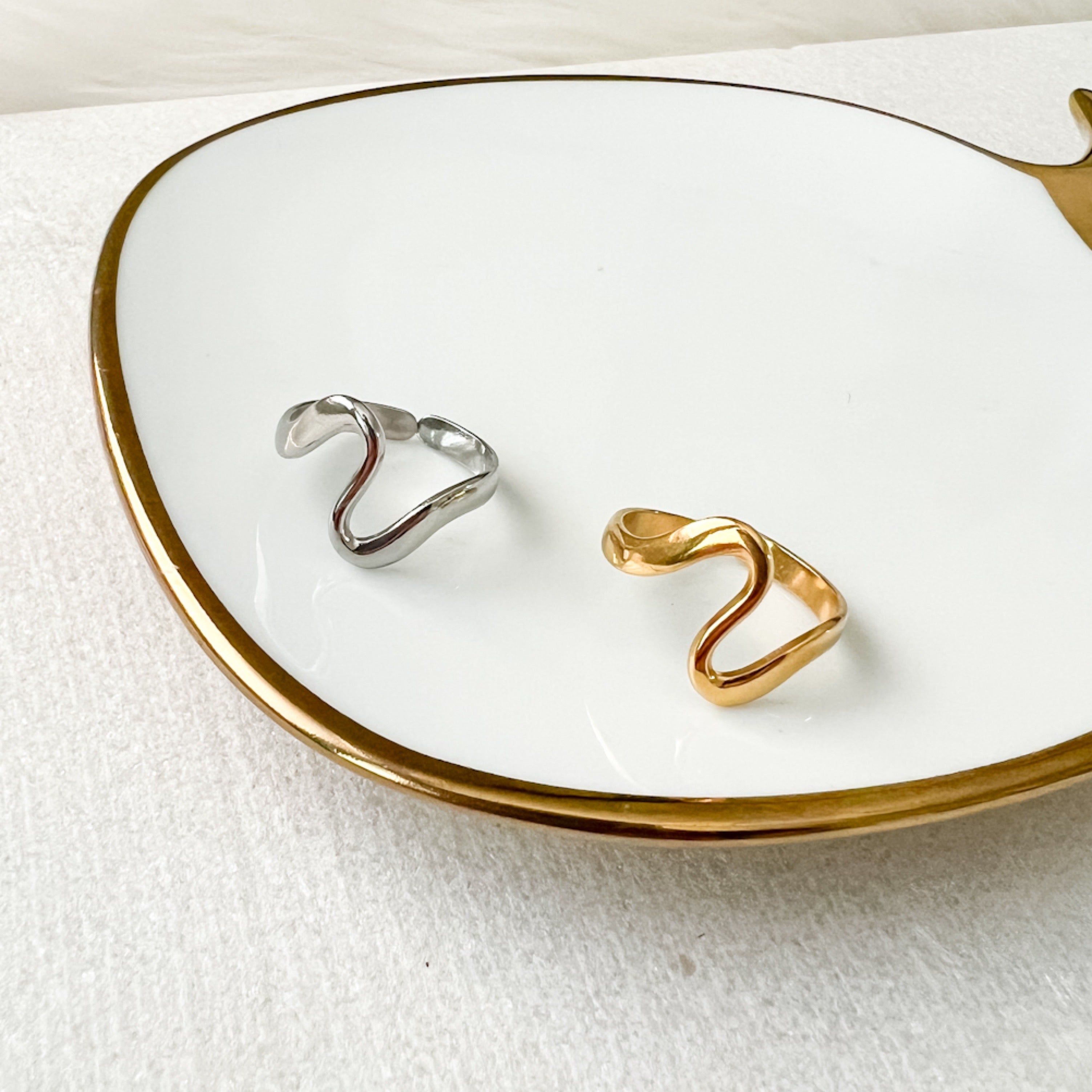 Ride the Wave Ring – The Songbird Collection